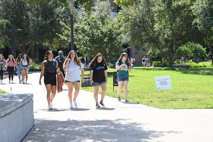 Buns and Guns - University of North Florida