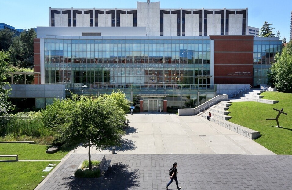 Commencement - Seattle University