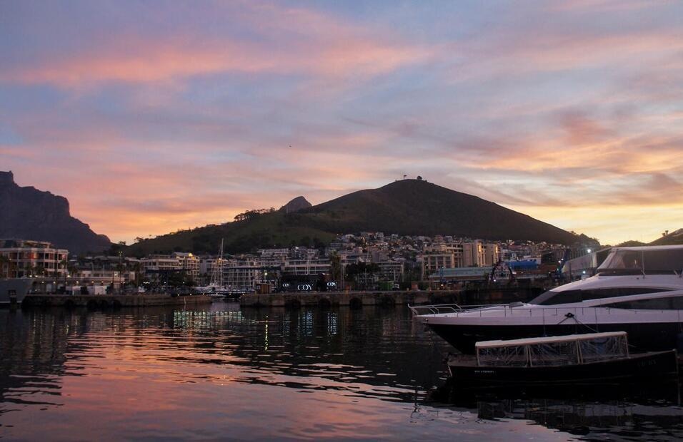 Koelbel Building: Leeds School of Business - University of Colorado Boulder